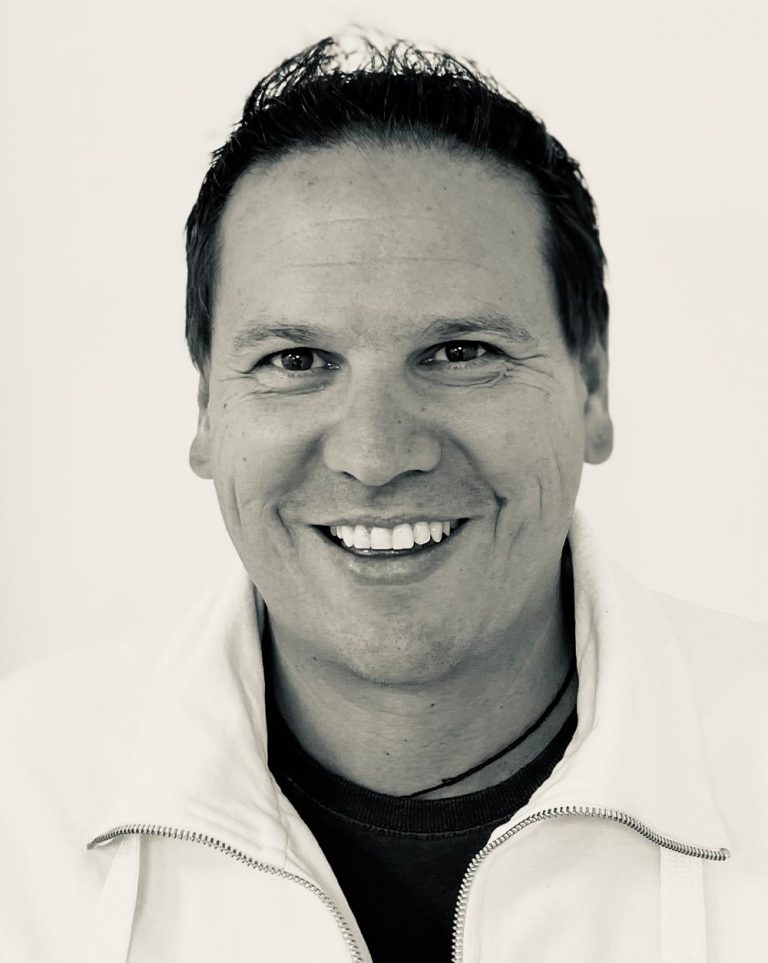 Andreas Rudolf, Siegfried Paßreiter und Marc Aichele unterstützen das ...